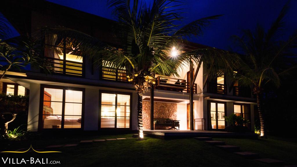 Rent Villa Bukit Segara in Amed, Bali - 5 bedrooms, from $890/night